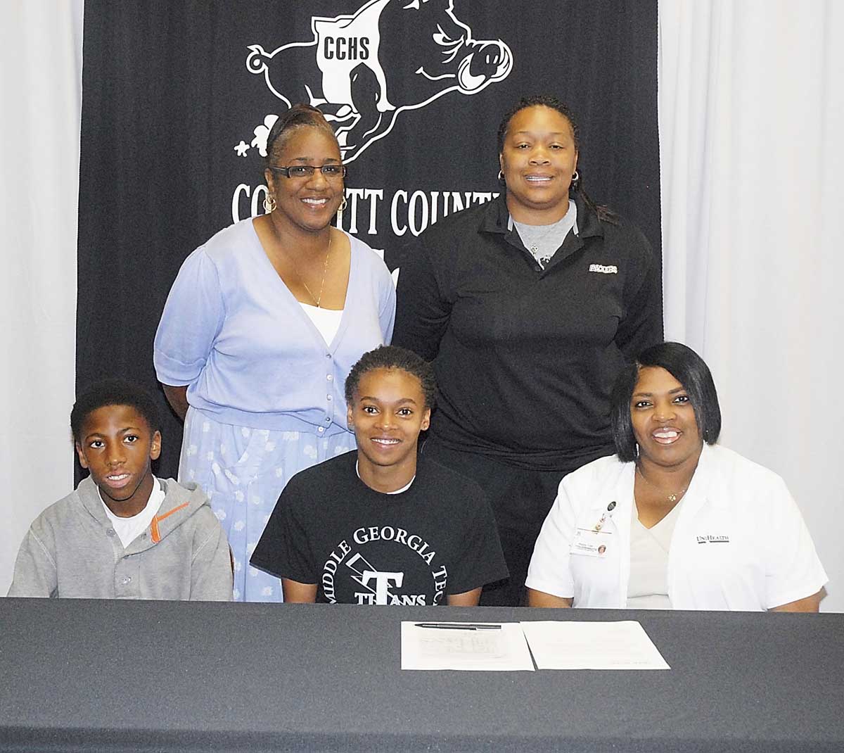 3 Lady Packers sign to continue basketball careers | Moultrie Observer