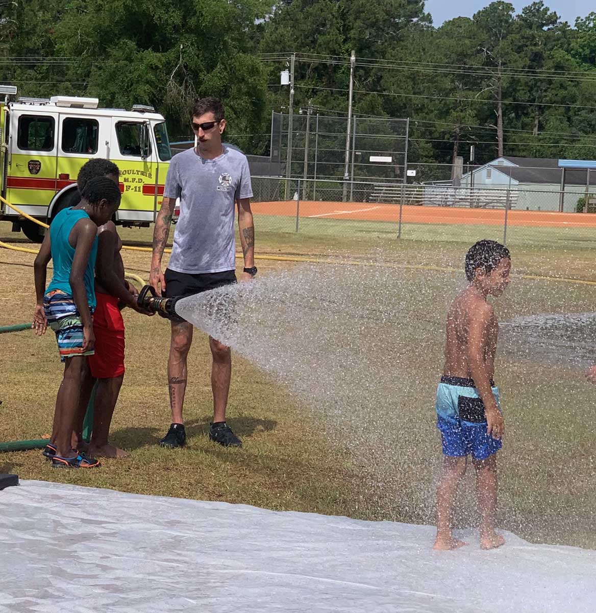 Agencies lend a hand with summer camp | Moultrie Observer