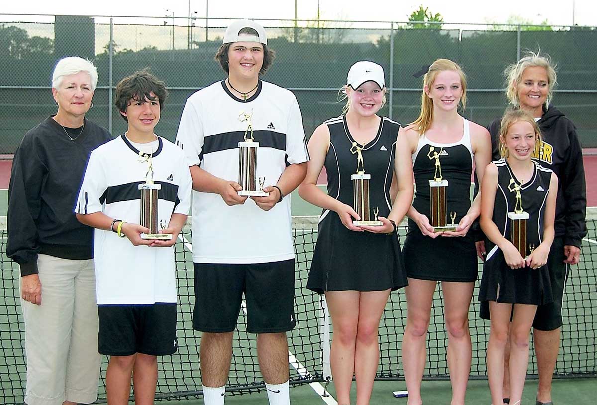 Middle school tennis teams claim conference titles | Moultrie Observer