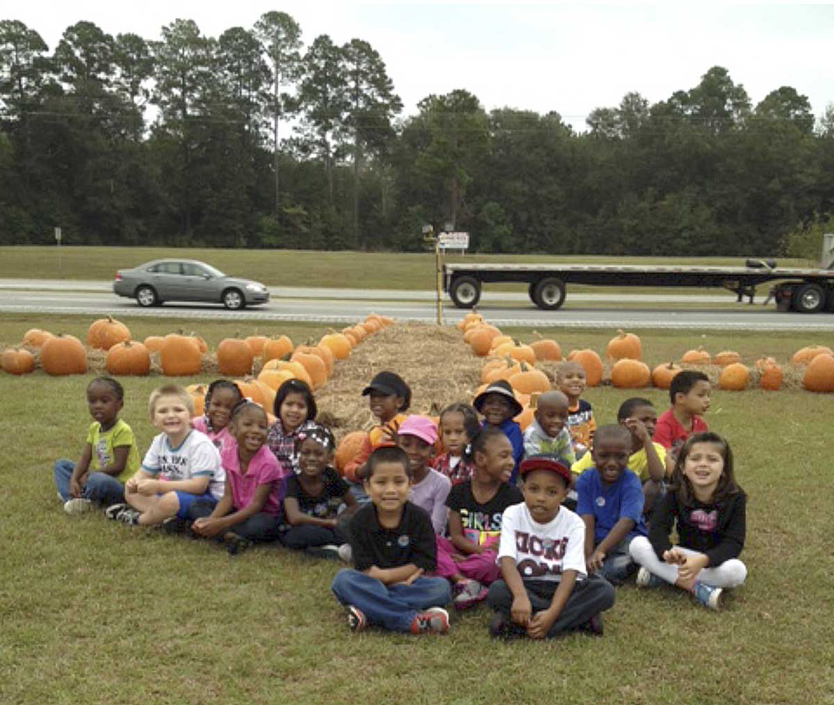 Stringfellow students visit Pumpkin Patch | Moultrie Observer