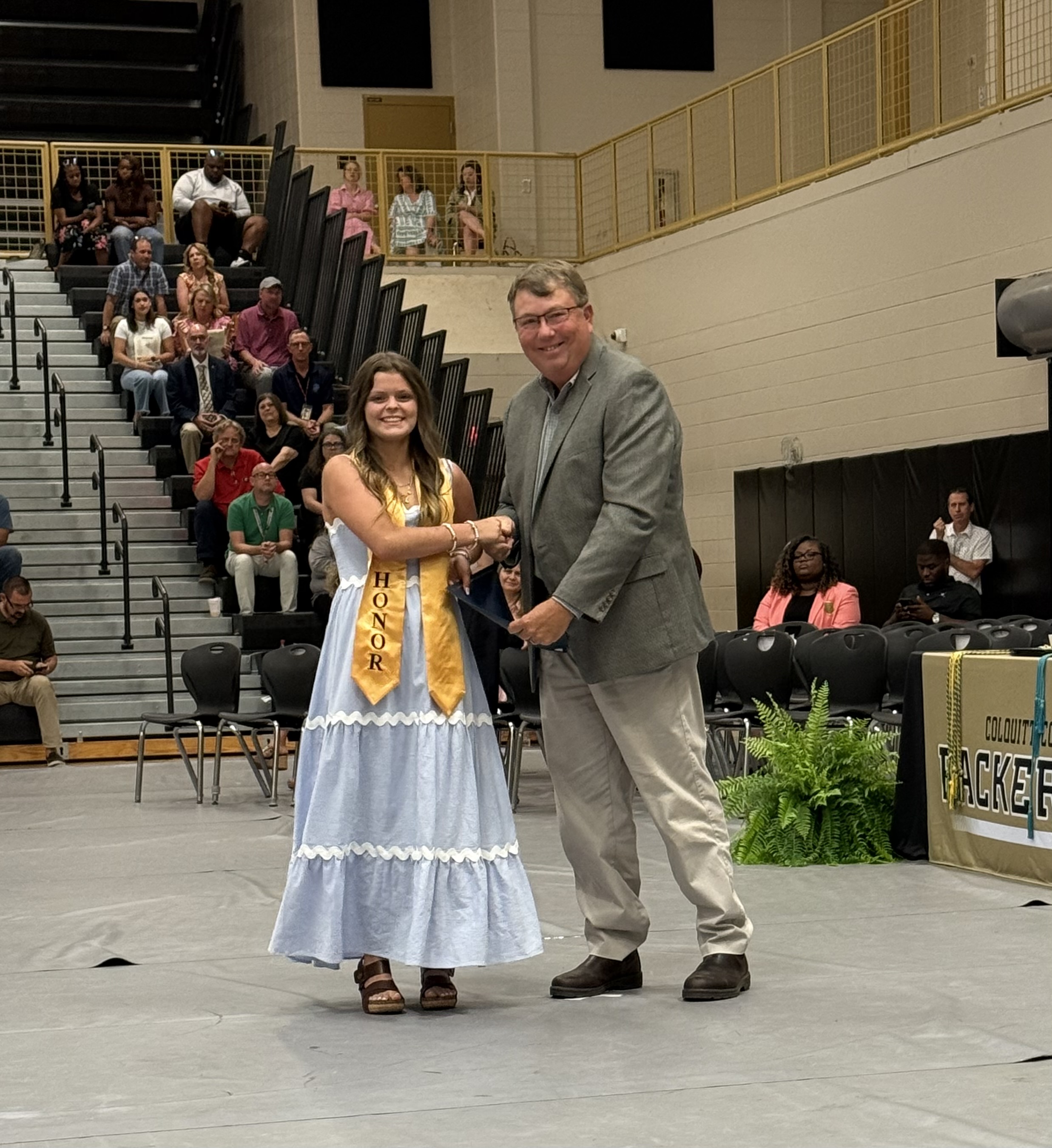 Chamber awards agricultural scholarship to local senior | Moultrie Observer