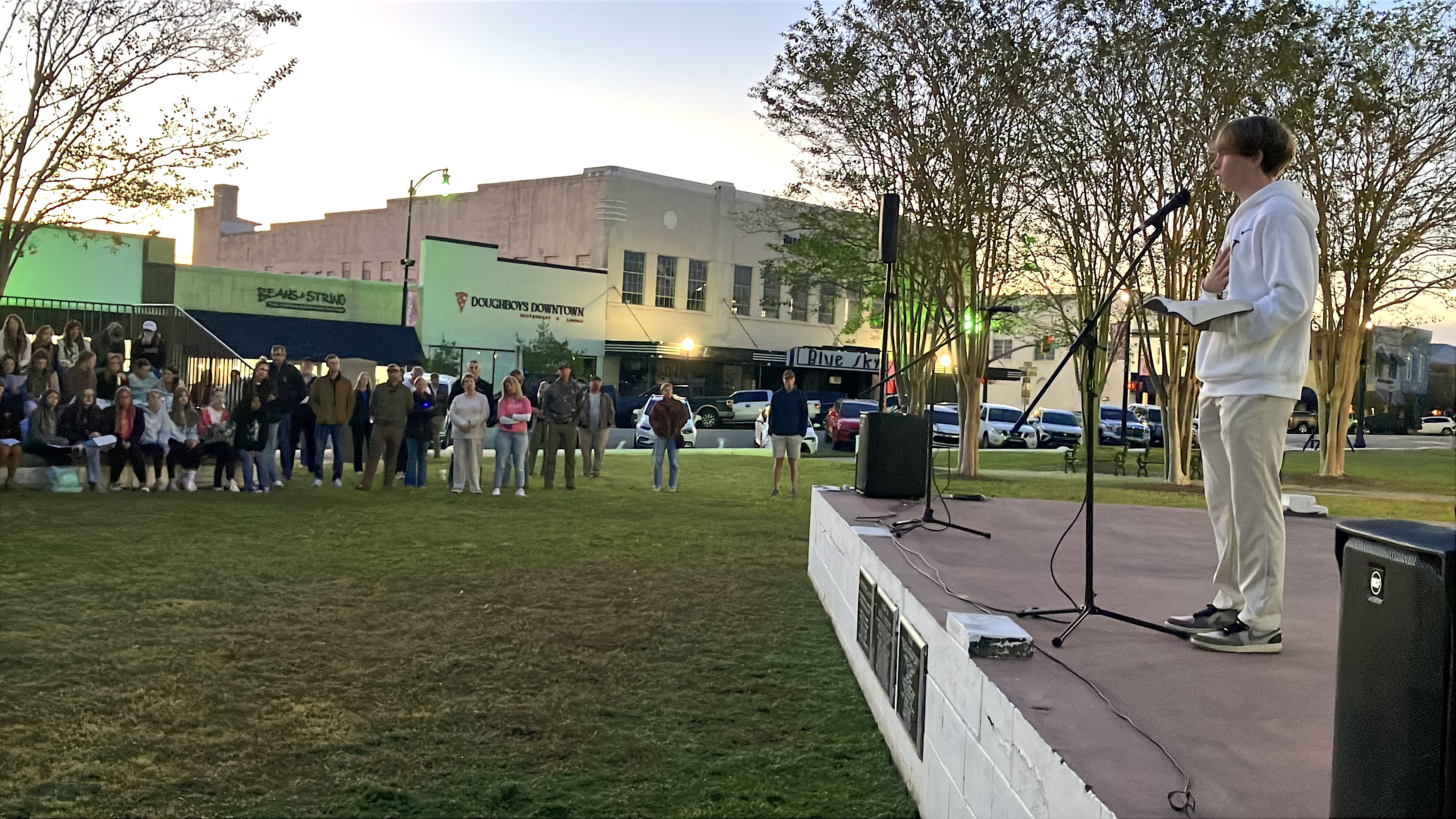 Student-led worship service held on courthouse square | Moultrie Observer