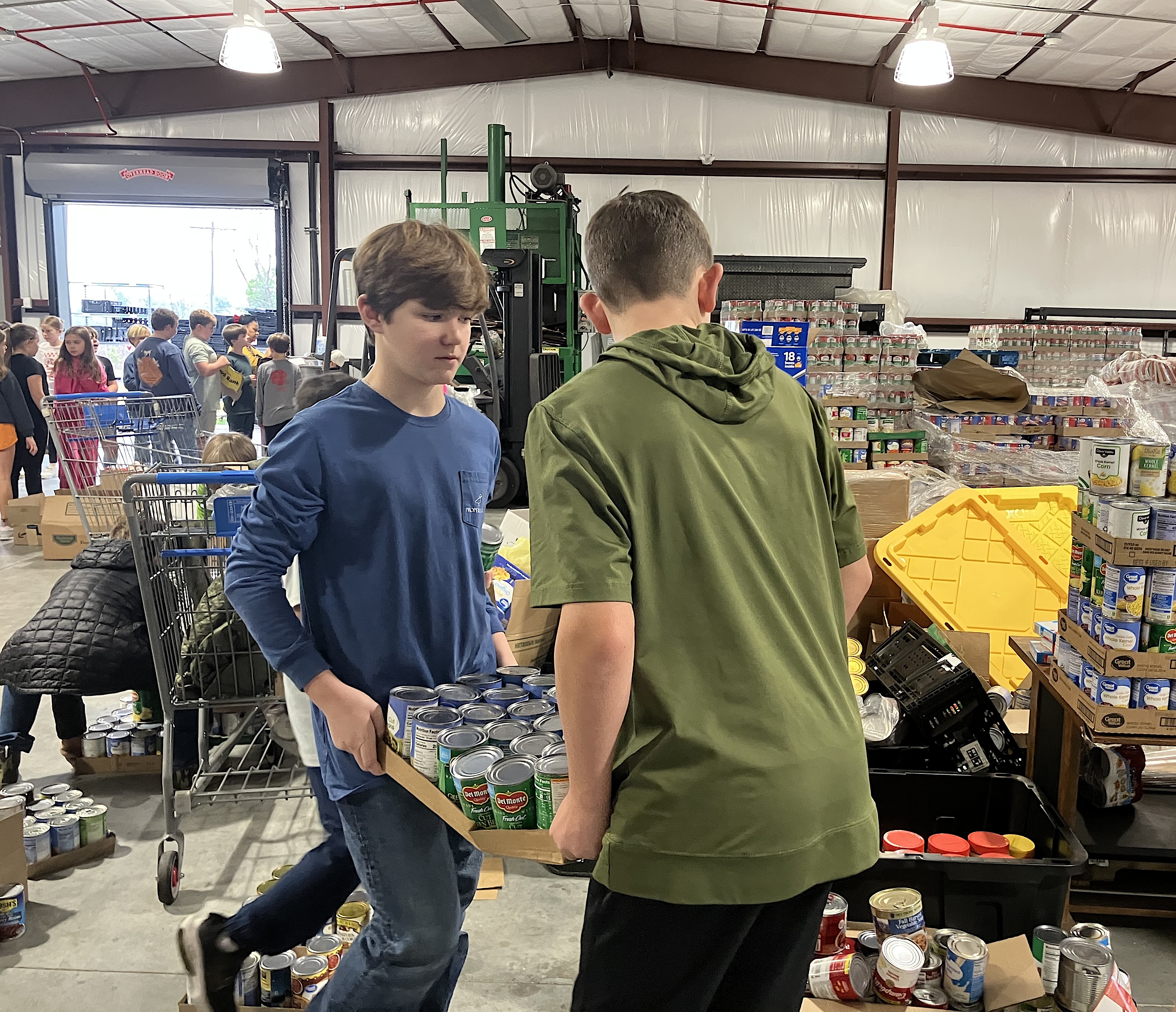 Community steps up to stock food bank shelves | Moultrie Observer